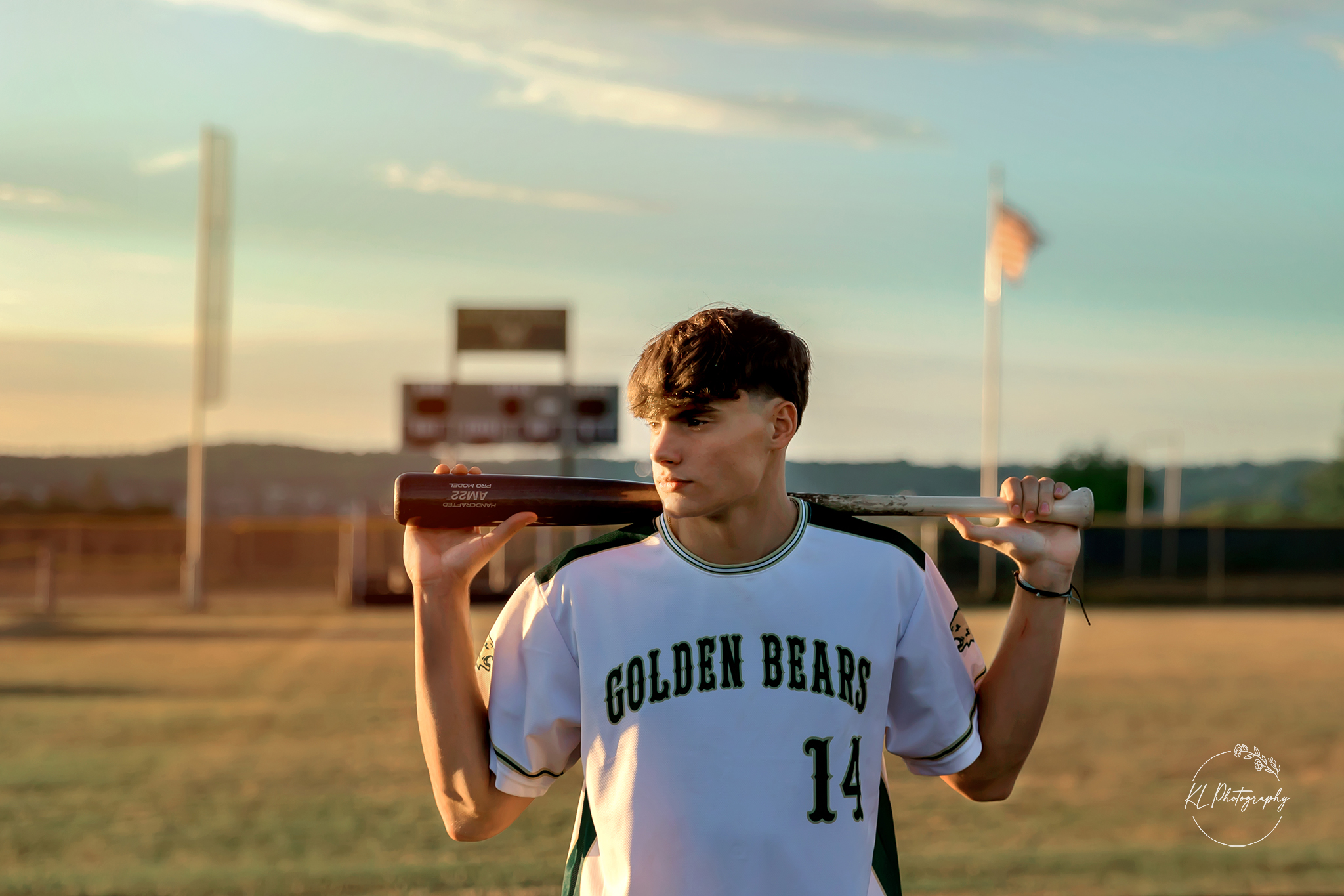 Grayson - High School Senior Photography - KL Photography