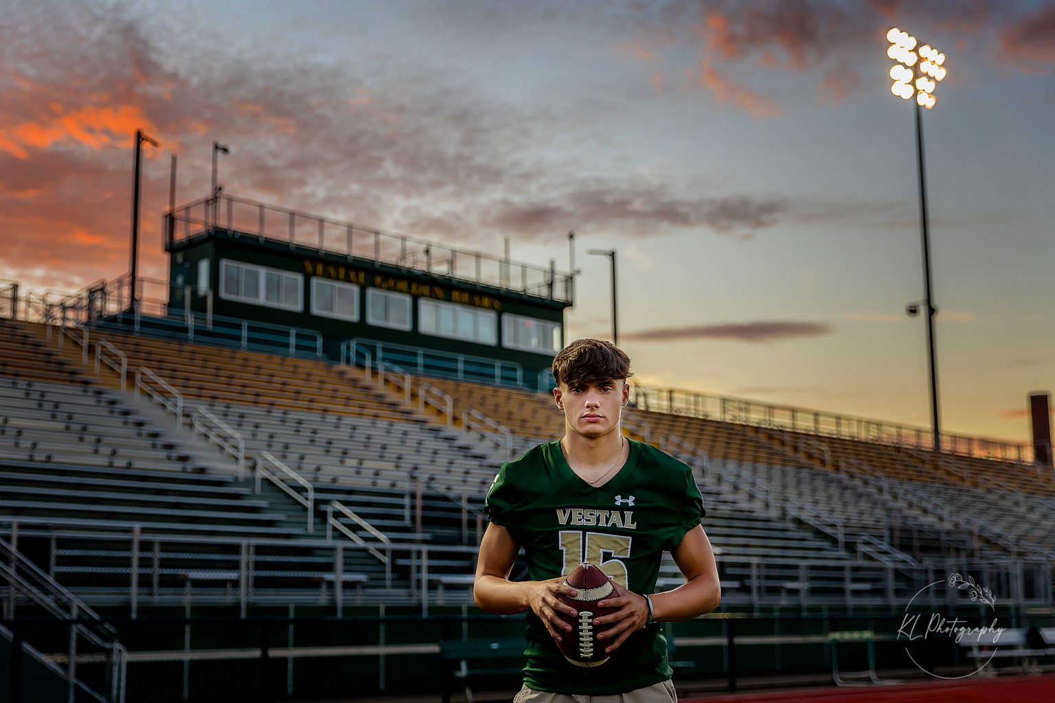 Grayson - High School Senior Photography - KL Photography